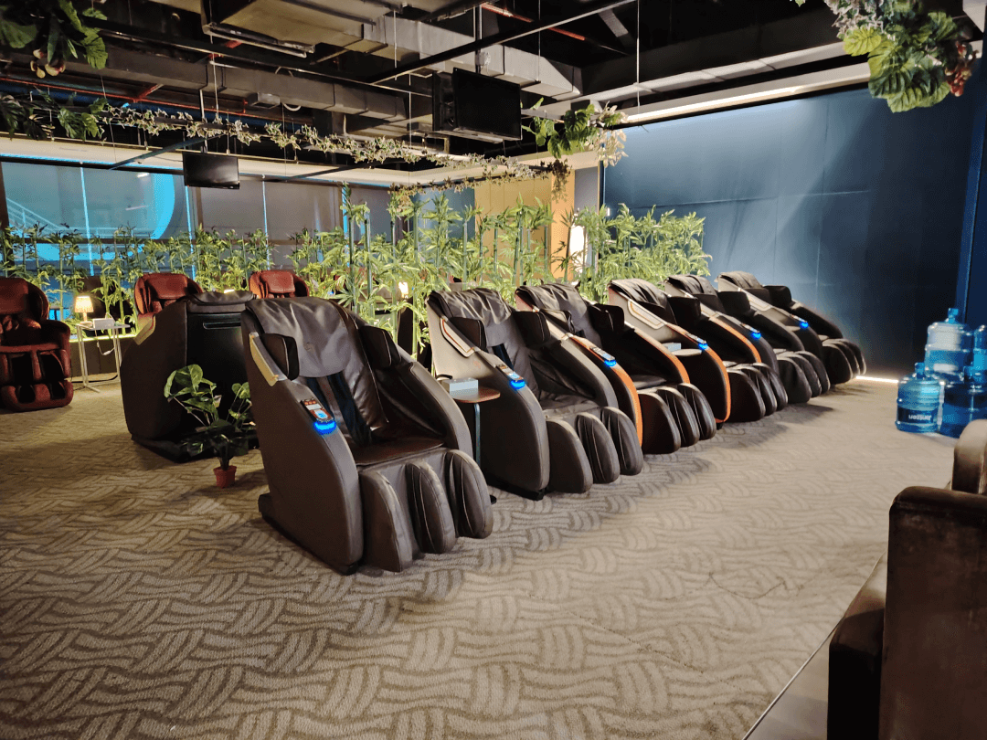 Lounges – Rest N Go